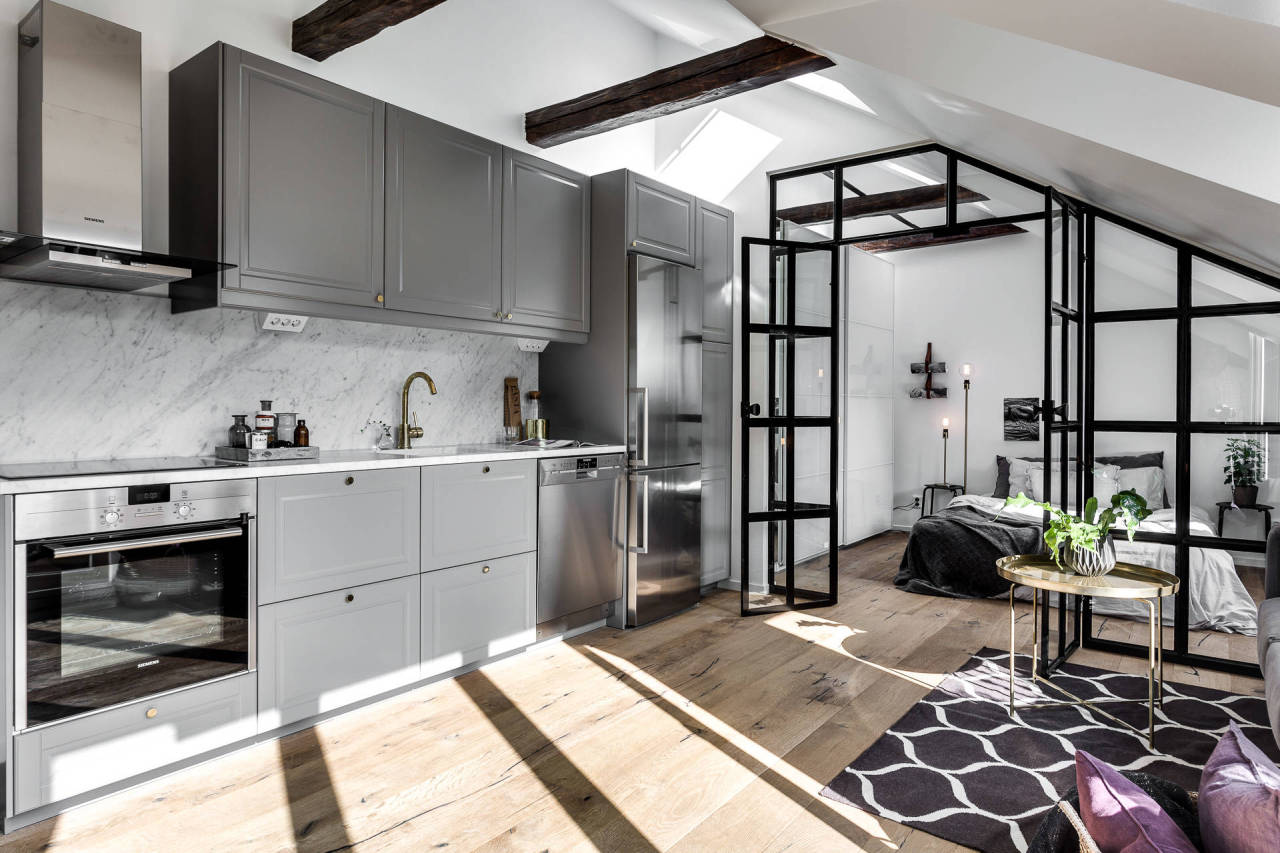 Breathtaking apartment with glass wall from Sweden - Loftspiration